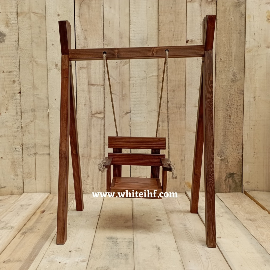 Ring & Swing – whiteihf baby photoshoot props