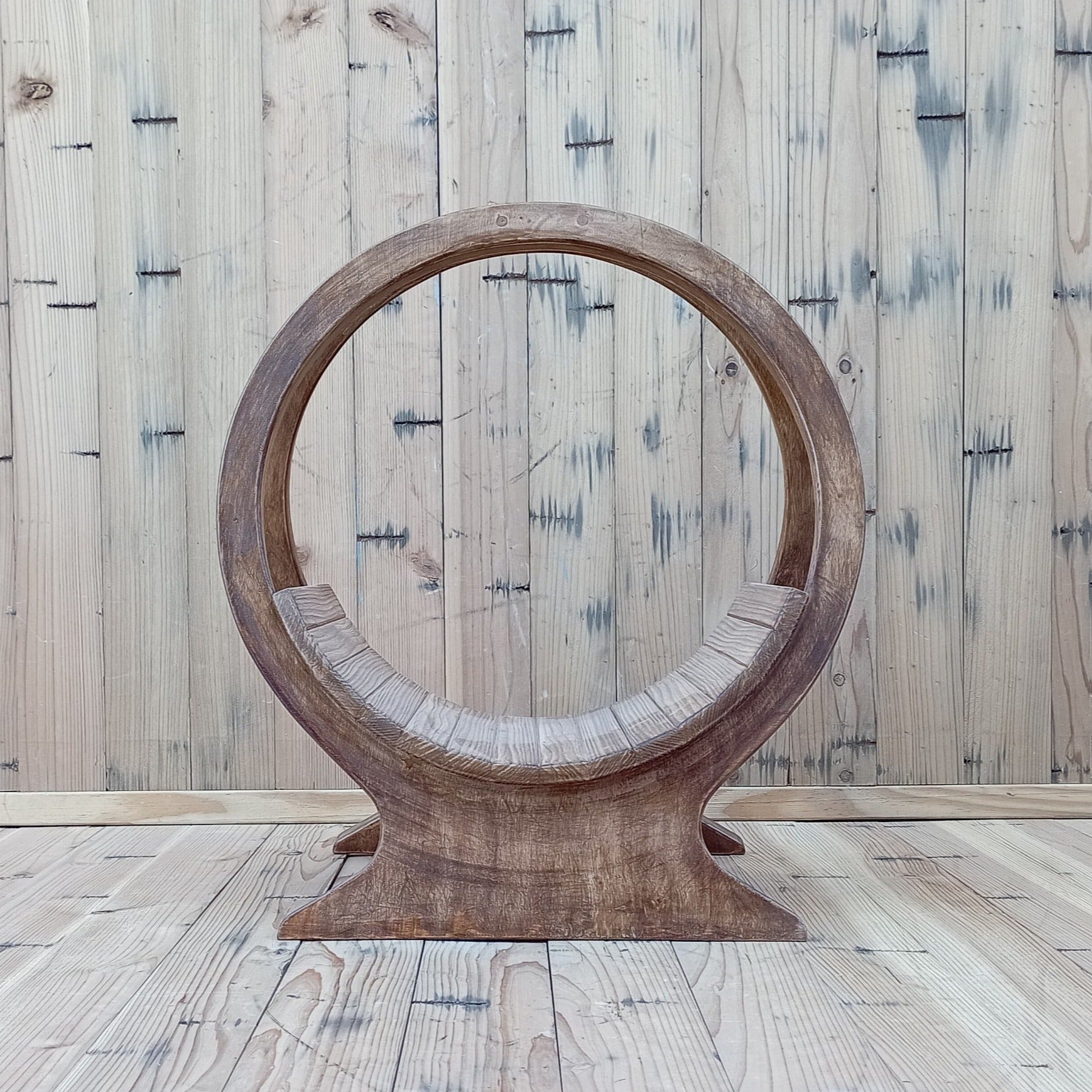 Ring & Swing – whiteihf baby photoshoot props